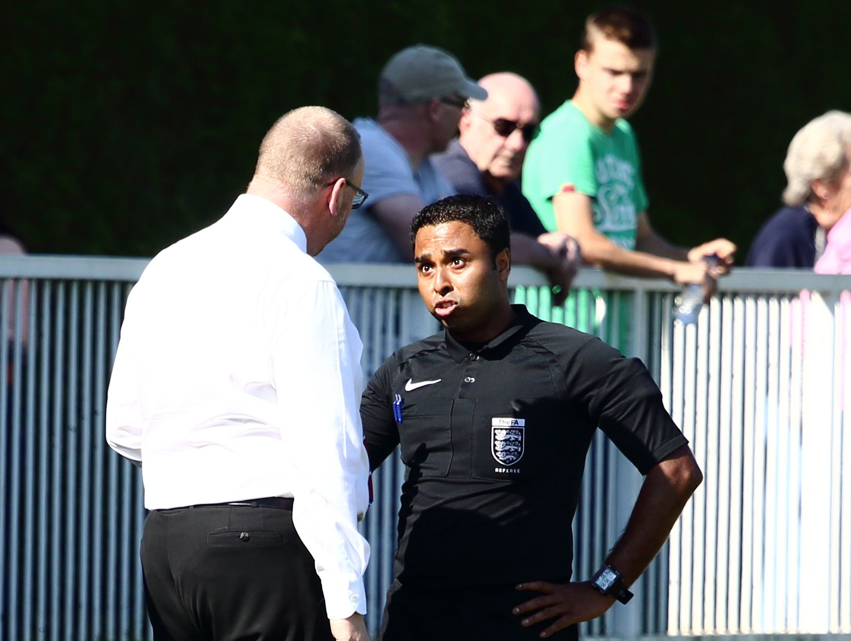 referee damith bandara – Chris Bushe Photography